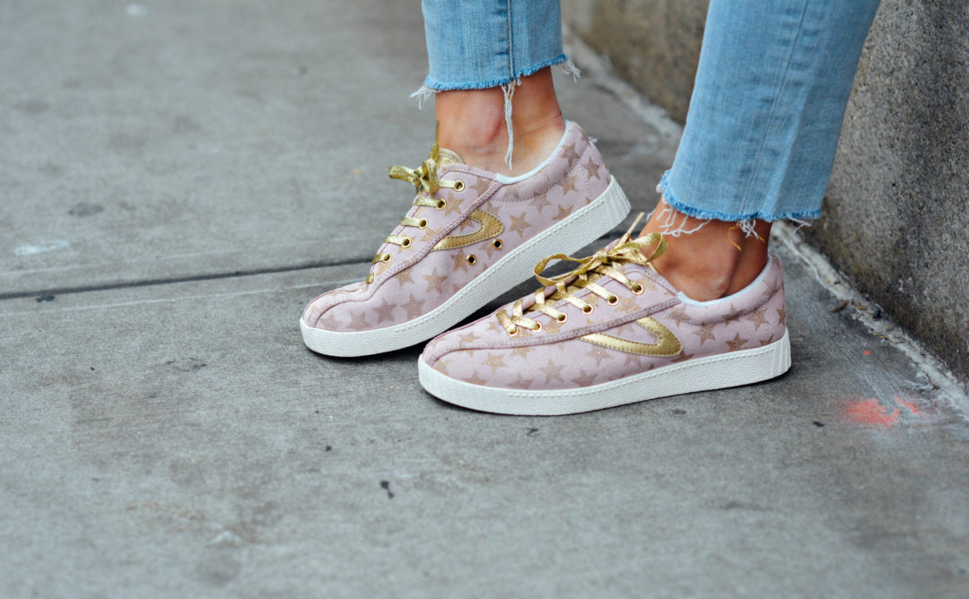 Spring Sneakers - To Be Bright