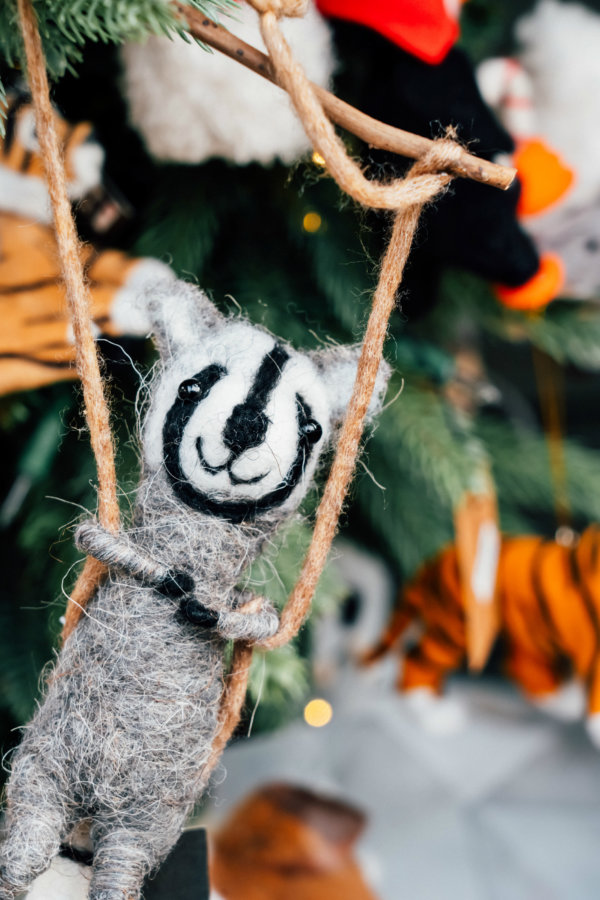 Fun & Unique Themed Trees To Try This Christmas | To Be Bright