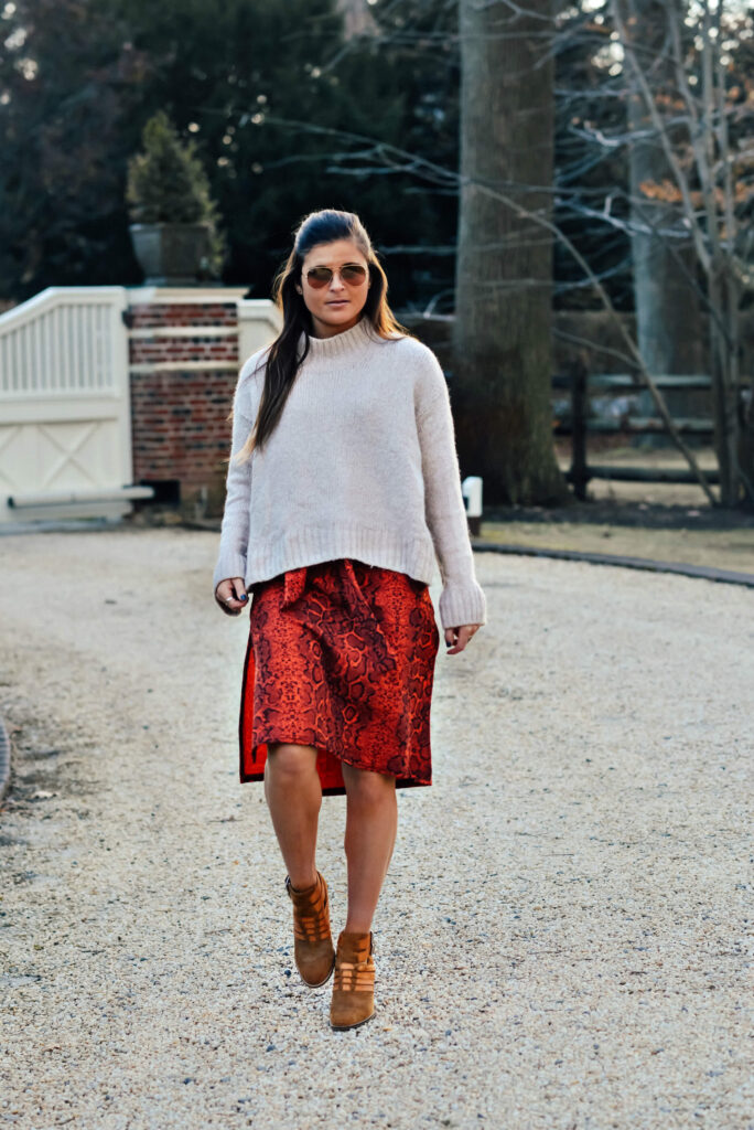 Holiday Outfit: Casual Gathering - To Be Bright