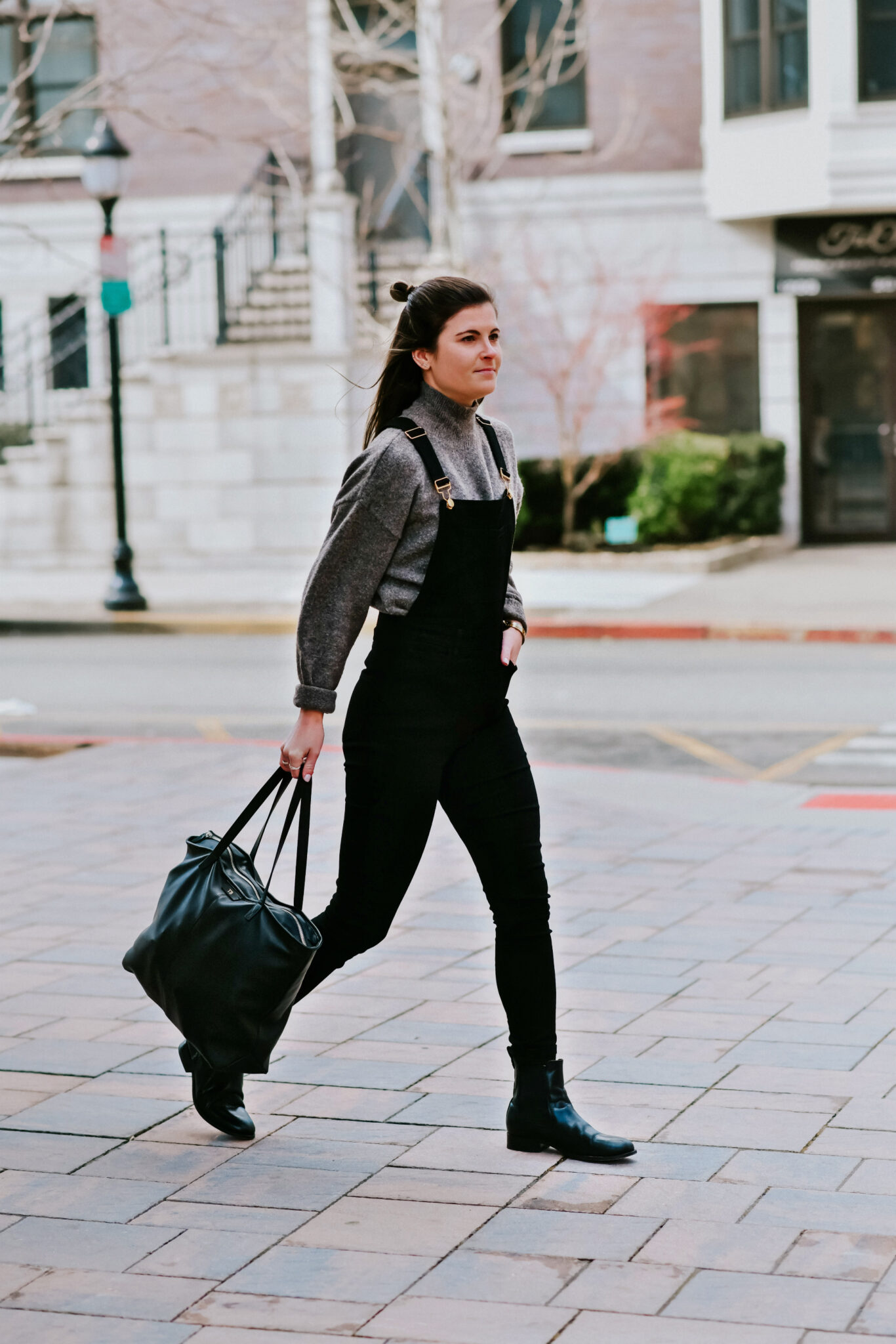 The Trick To Finding The Perfect Pair Of Overalls