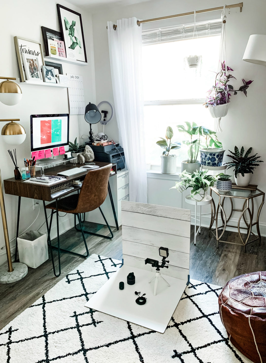 4 Gadgets Every Content Creator [Working From Home] Needs