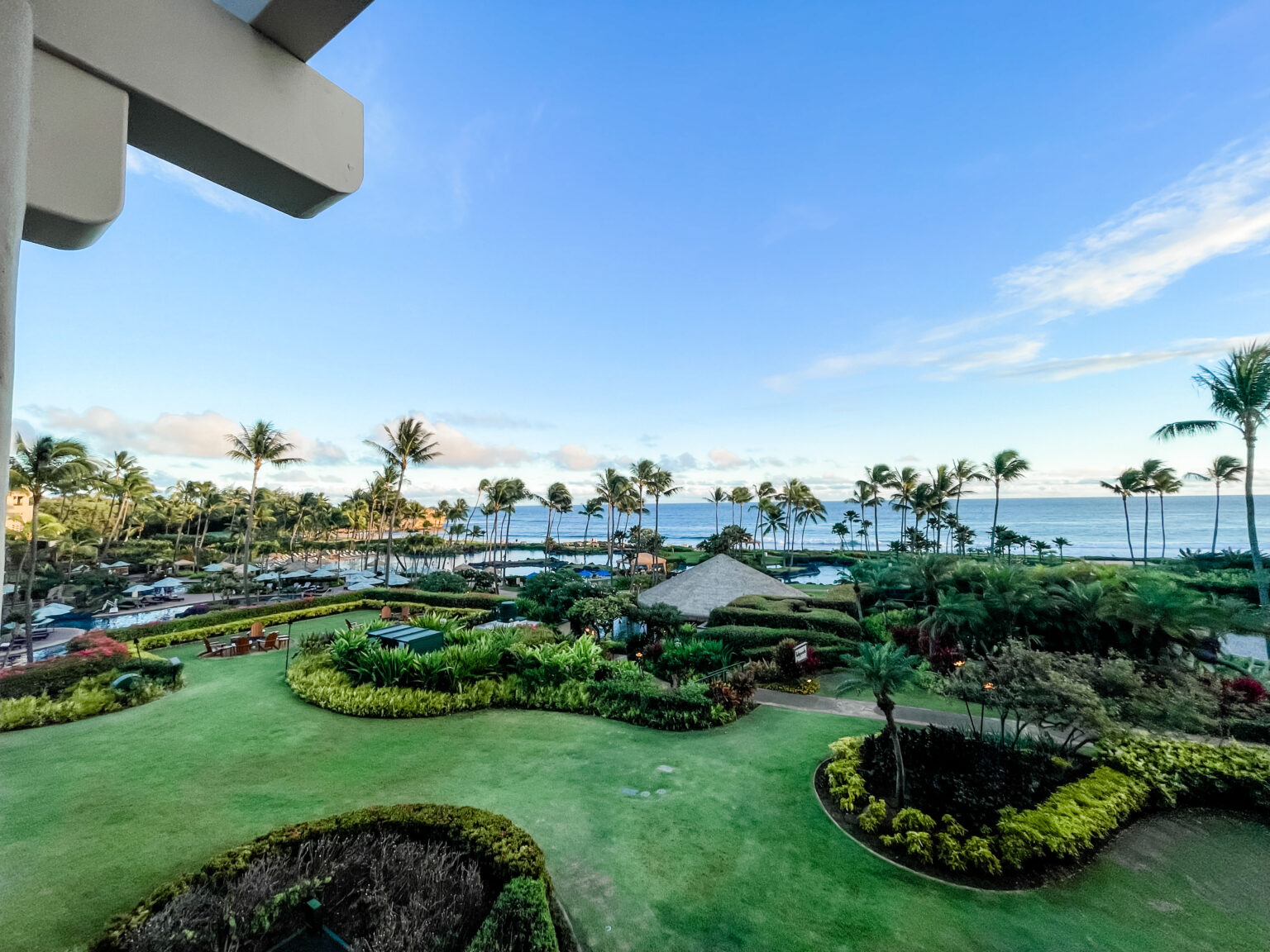 Hawaii Travel Guide: Islands of Kauai + Maui